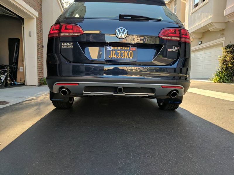 Golf alltrack trailer hitch store